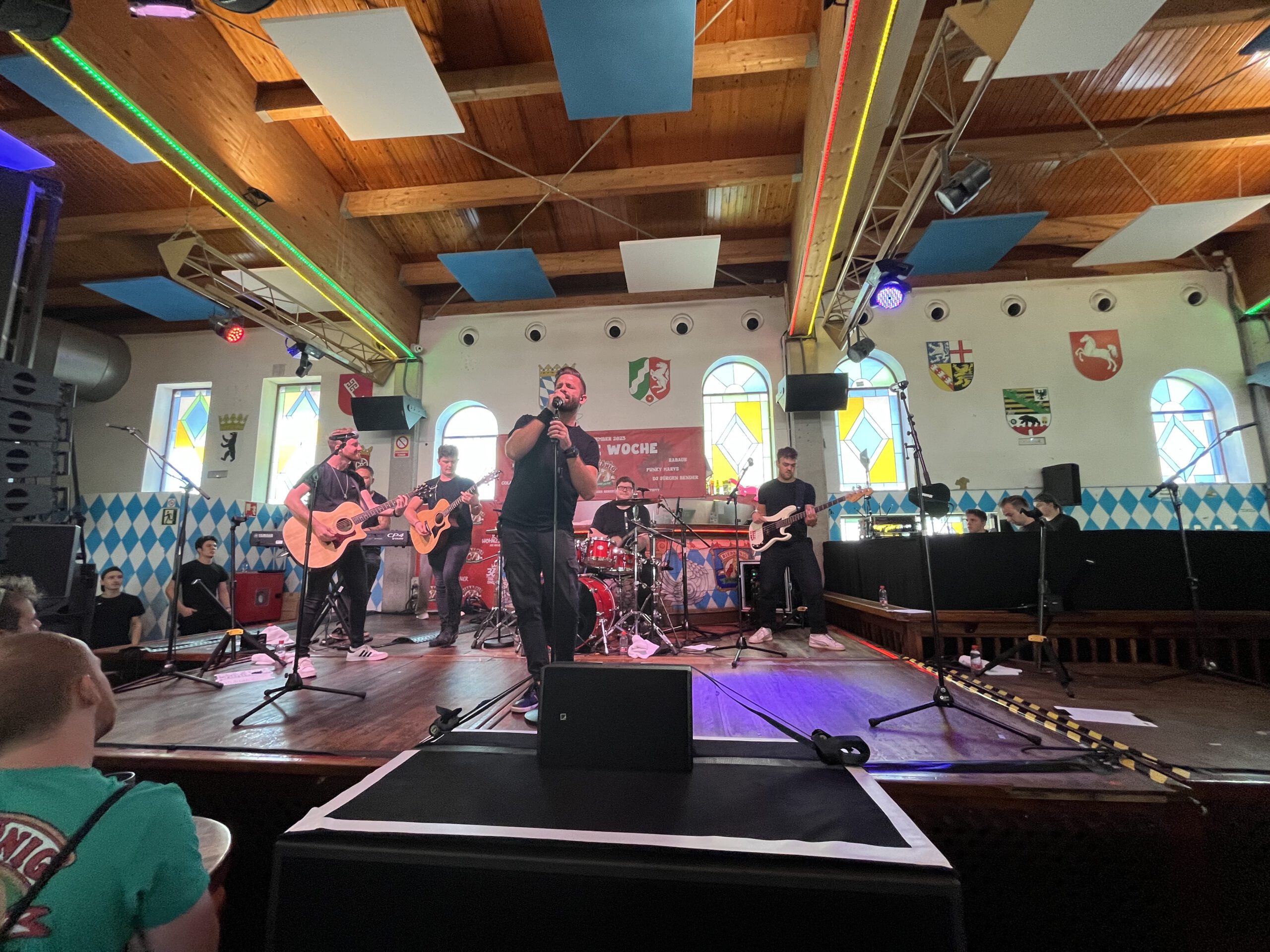 CologneUnplugged – Live Cover pur. Hautnah und authentisch.